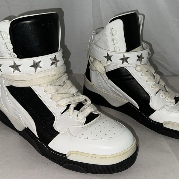 Givenchy | Shoes | 452 Givenchy Tyson Star White Leather High Top ...